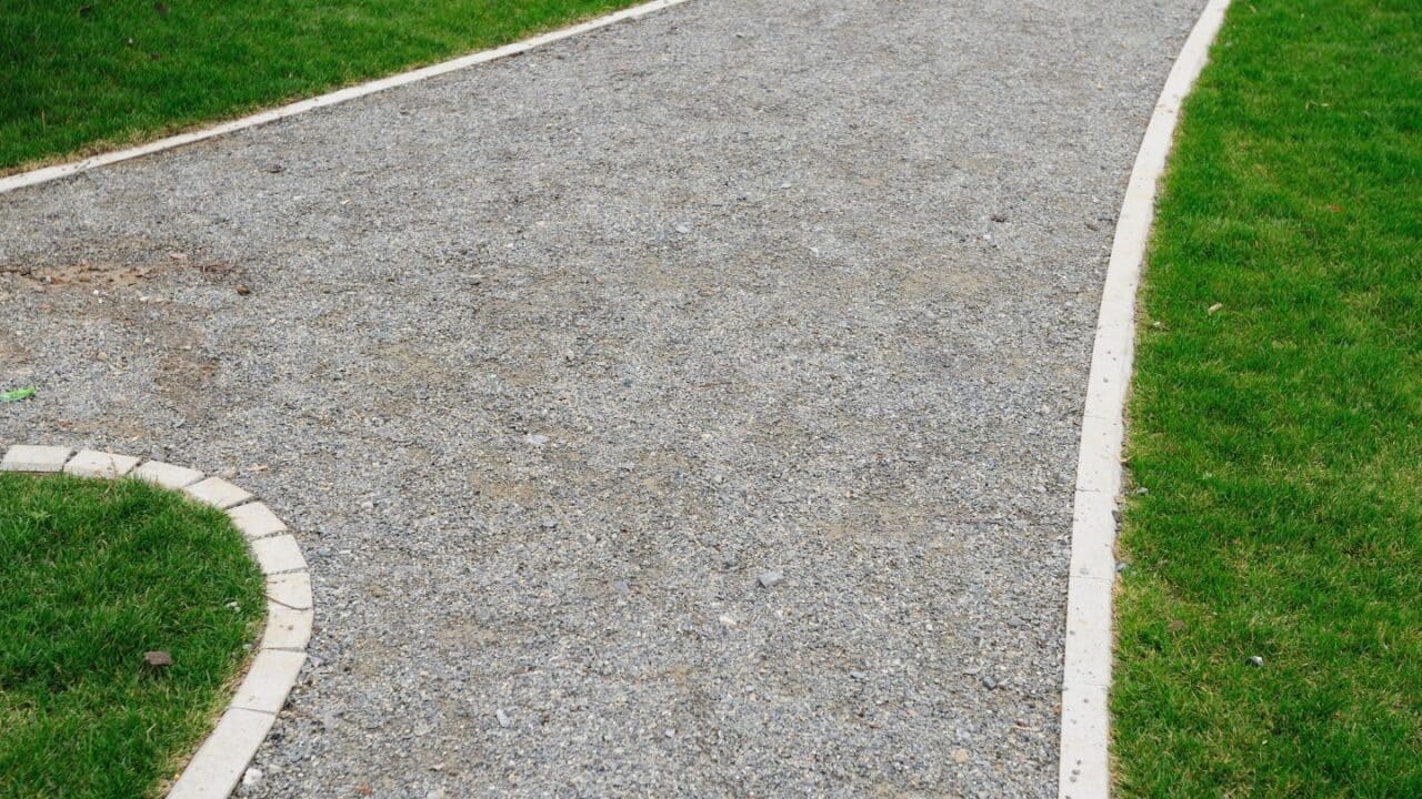 Gravel vs. Pebbles: Which Is Better for Your Garden Pathway?