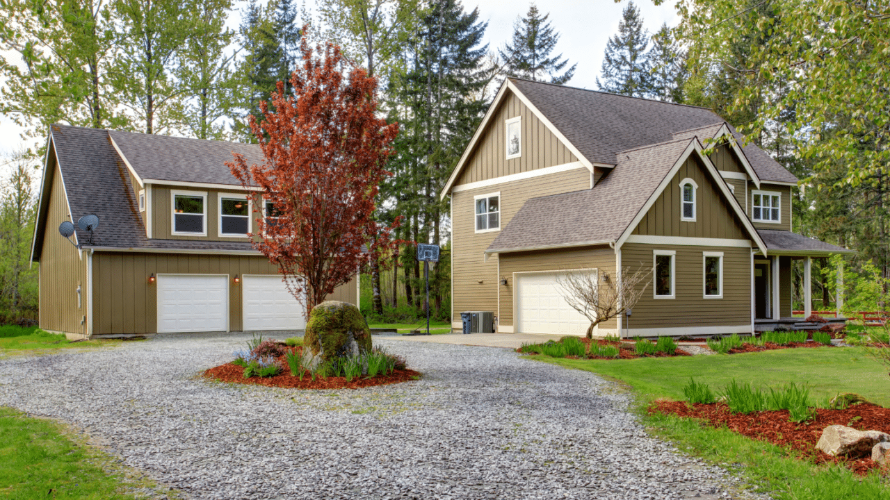 Concrete vs Gravel Driveway: Which Should You Choose?